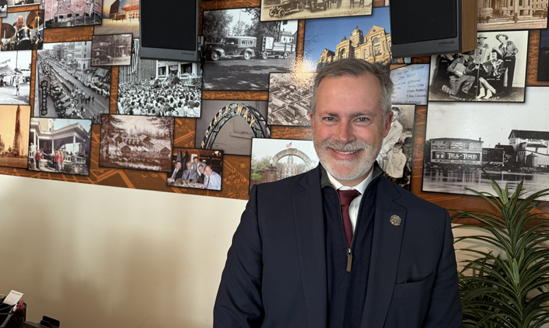Ohio Treasurer Robert Sprague Drops By WFIN - Local News